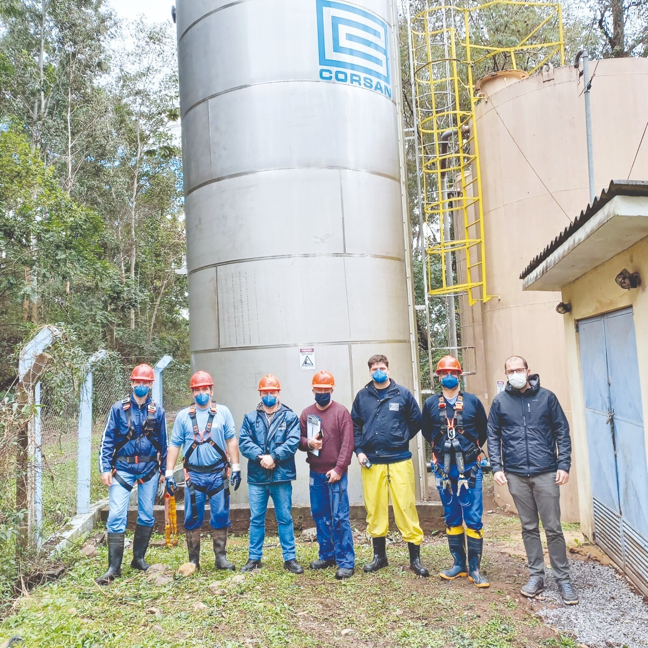 Coluna de Política: Corsan promove limpeza de reservatórios em Rolante ...